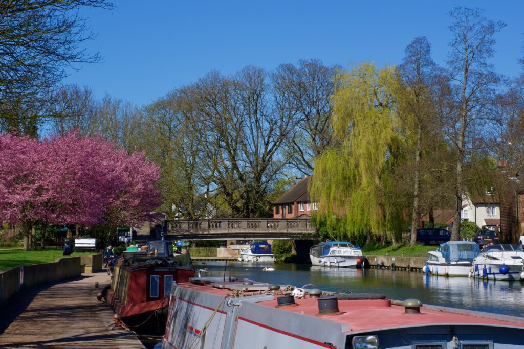 New River Line - Scenic Rail Britain