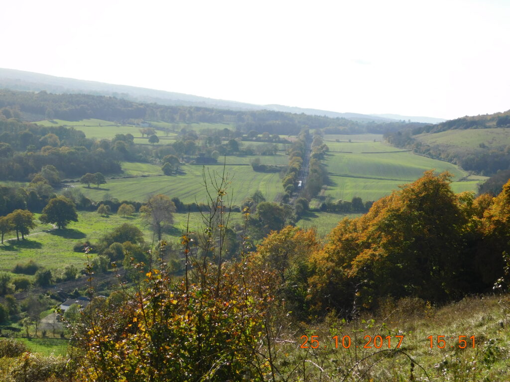 North Downs Line - Scenic Rail Britain