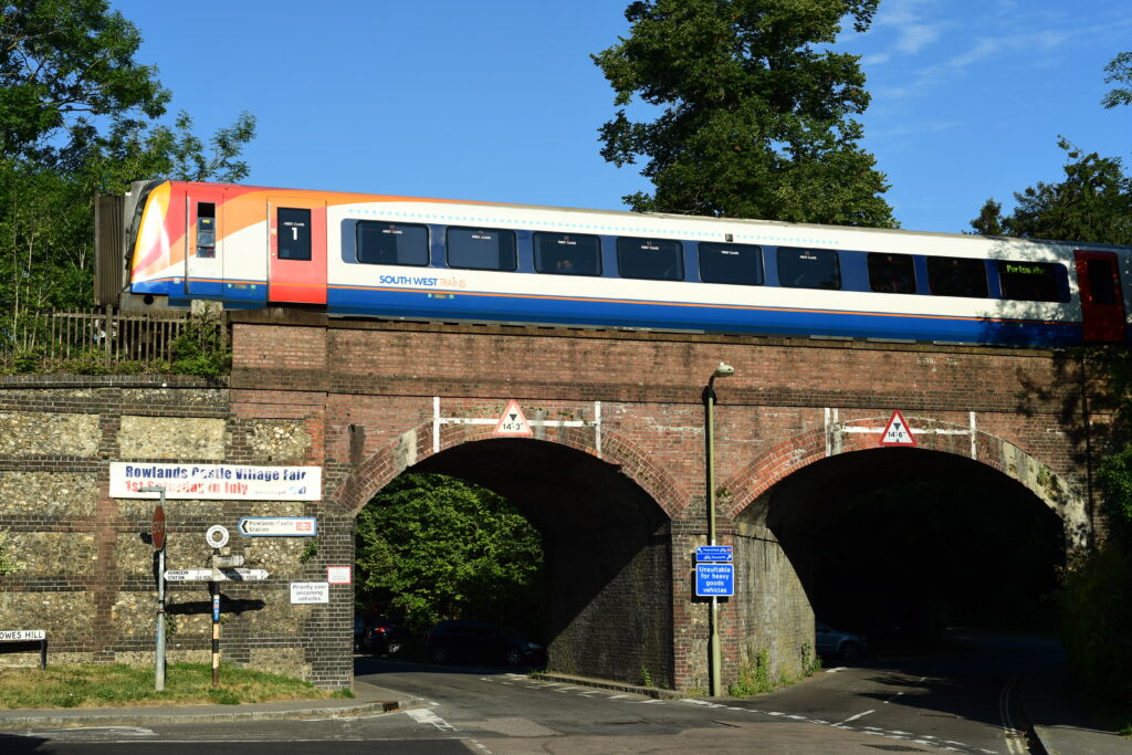 Island Line - Scenic Rail Britain